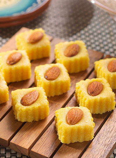 Badam Halwa (Almond Halwa) Recipe | Nestlé Family ME