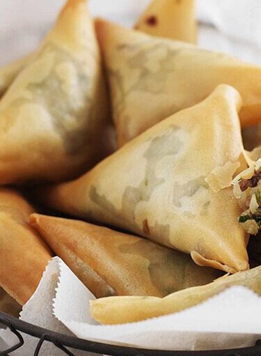 Meat & Potatoes Samboosak | عائلة نستله